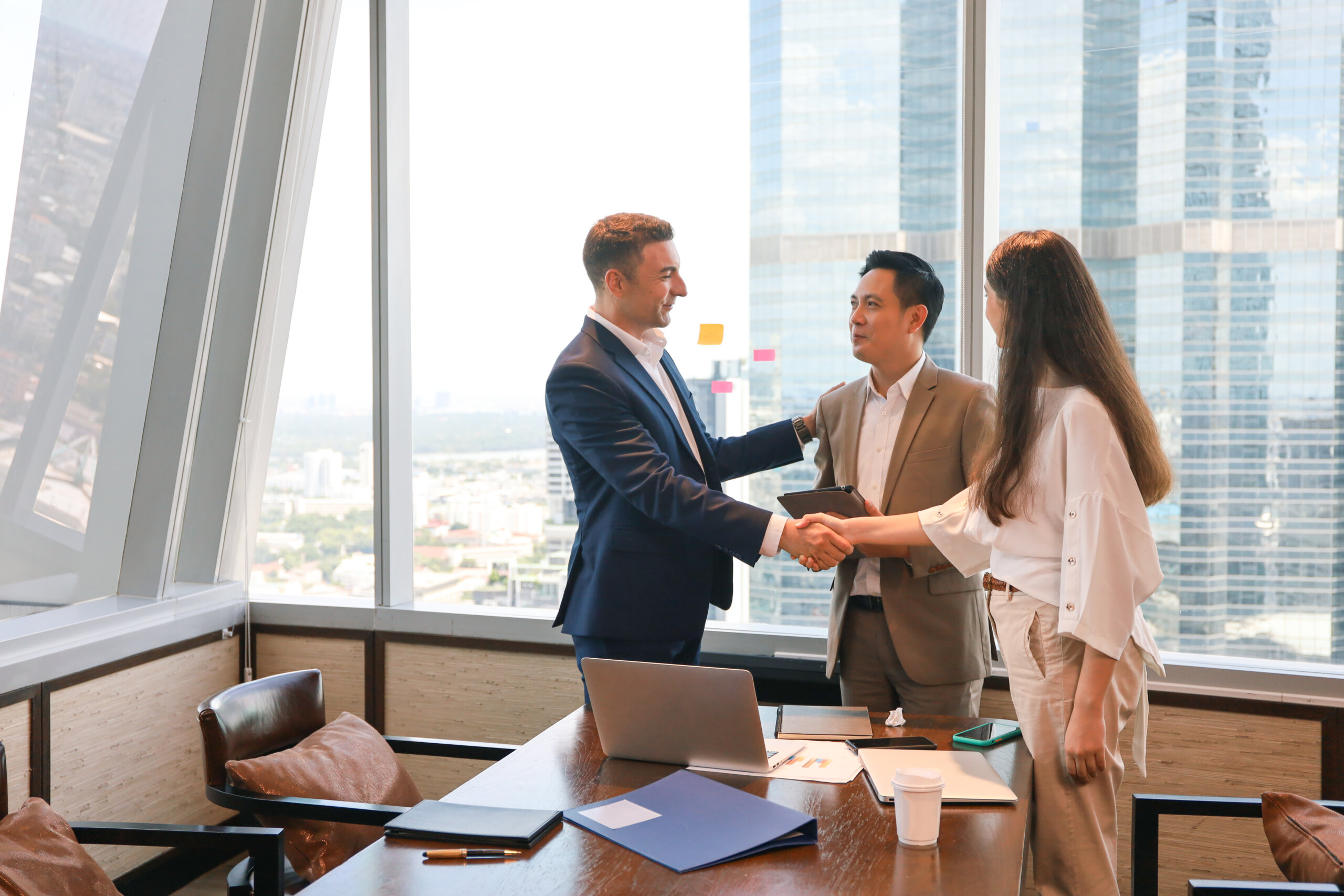 Our Team of Banking Experts - Learn More at Avannis, LLC